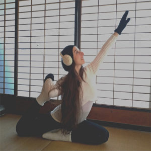 Cold Hands and Feet: Causes and Natural Remedies - Cold extremities